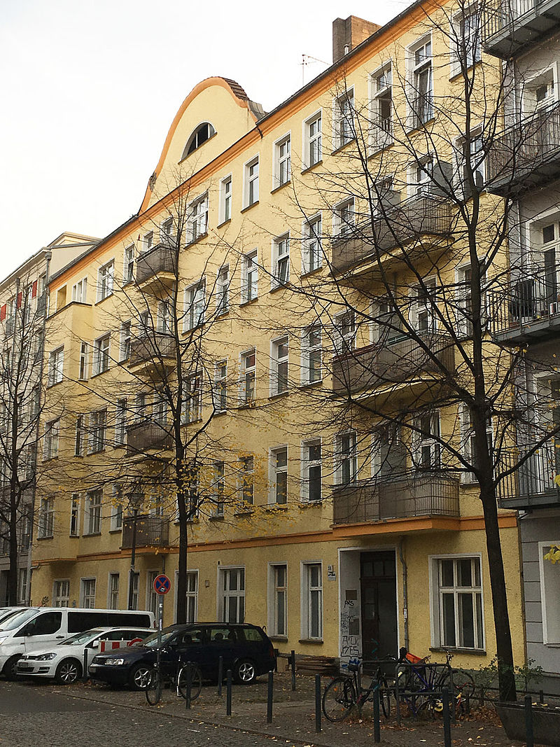 Wem gehört Berlin - Weserstr. 36